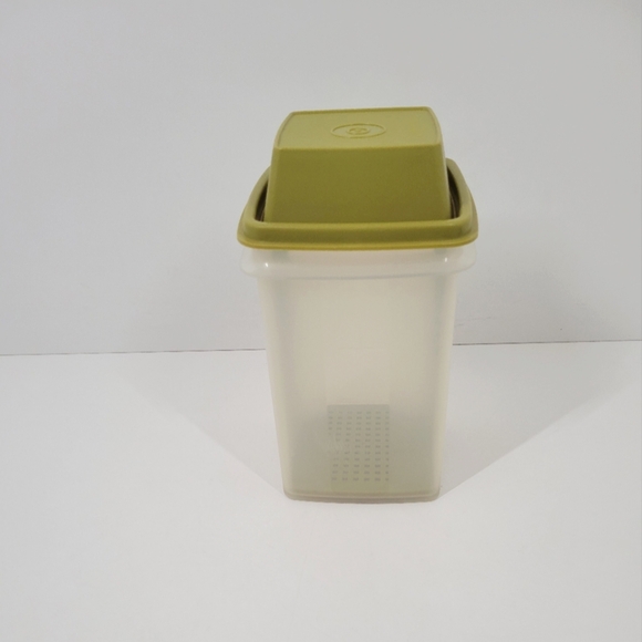 Tupperware | Kitchen | Vintage Pickle Keeper Tupperware Avocado Green 3 ...